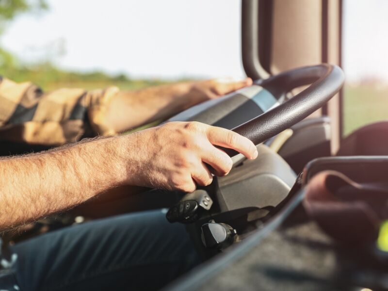 Mistakes That Can Fail Your HR Driving Test
